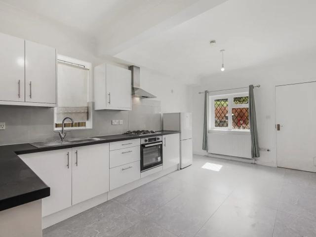 Apartment at London Road, Greater London