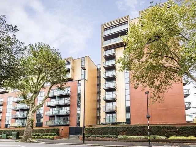 Apartment at London Road, Greater London