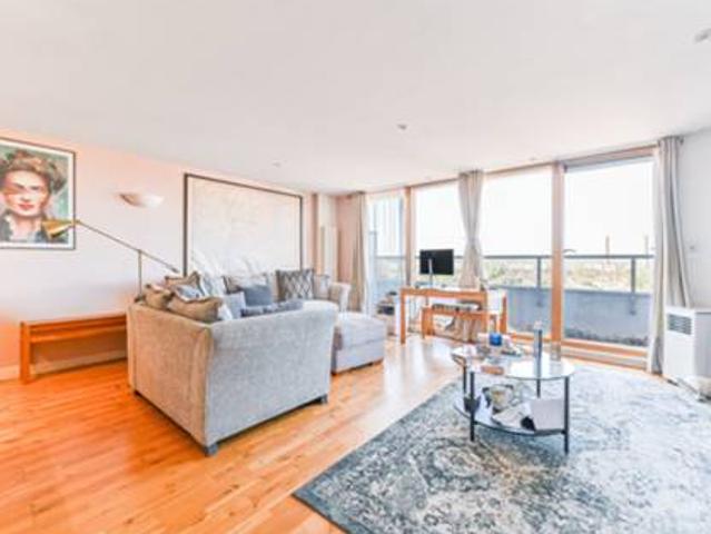 Apartment at London Road, Greater London
