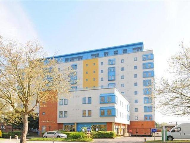 Apartment at London Road, Greater London