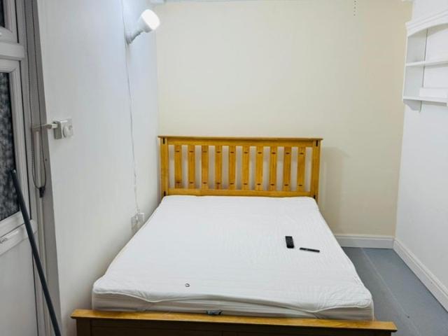 Apartment at London Road, Greater London