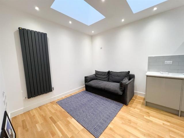 Apartment at London Road, Greater London