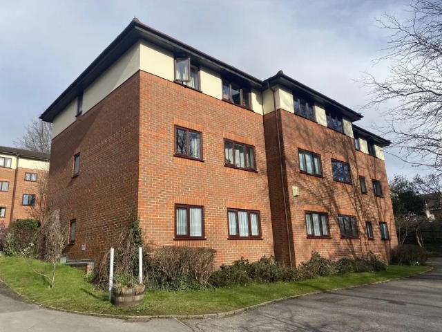 Apartment at London Road, High Wycombe