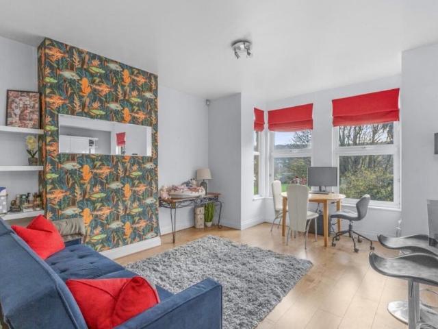 Apartment at London Road, High Wycombe