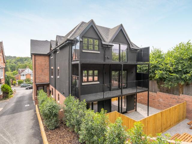 Apartment at London Road, High Wycombe