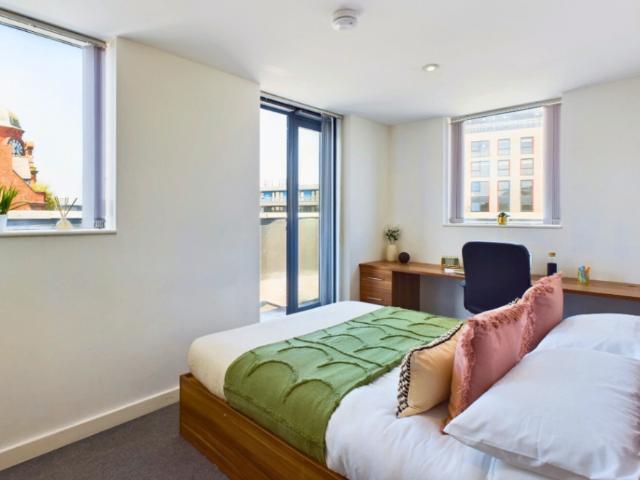 Apartment at London Road, Liverpool