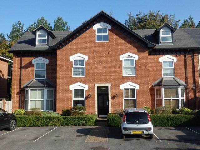Apartment at London Road, Newbury