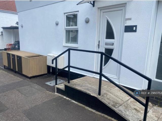 Apartment at London Road, Southend on Sea