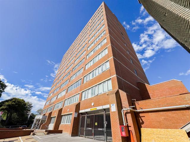 Apartment at London Road, St Leonards