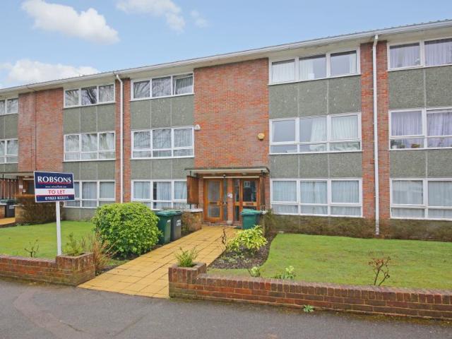 Apartment at London Road, Three Rivers