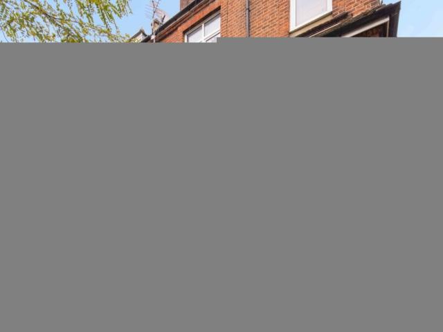 Apartment at Lonsdale Road, Greater London