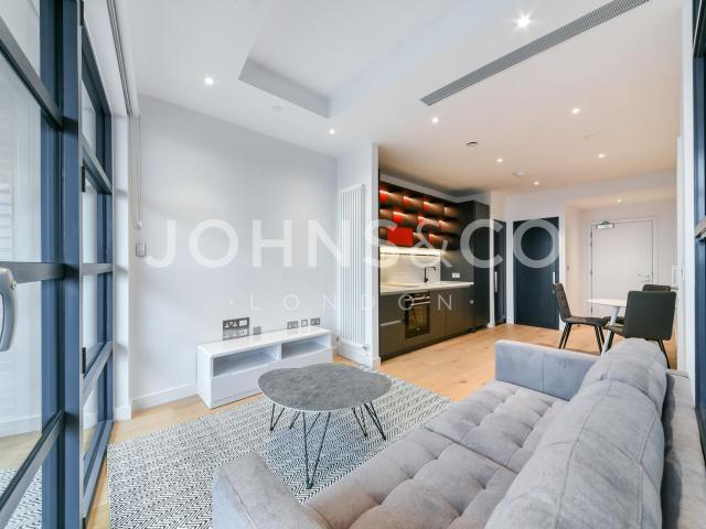Apartment at Lookout Lane, Greater London