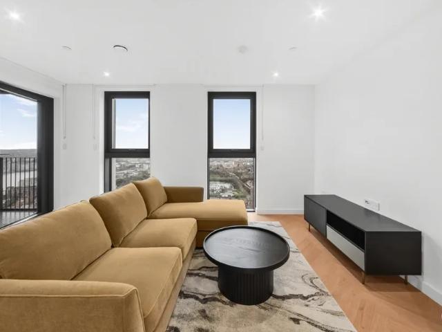 Apartment at Lord Amory Way, Greater London