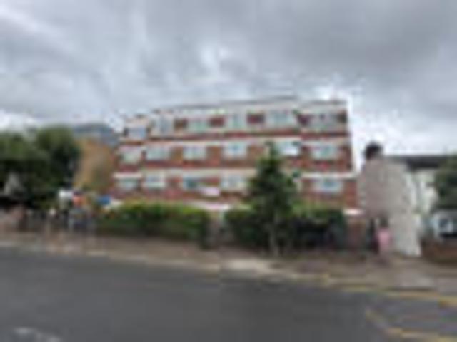 Apartment at Lordship Lane, Greater London