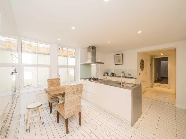 Apartment at Latchmere Road, Greater London