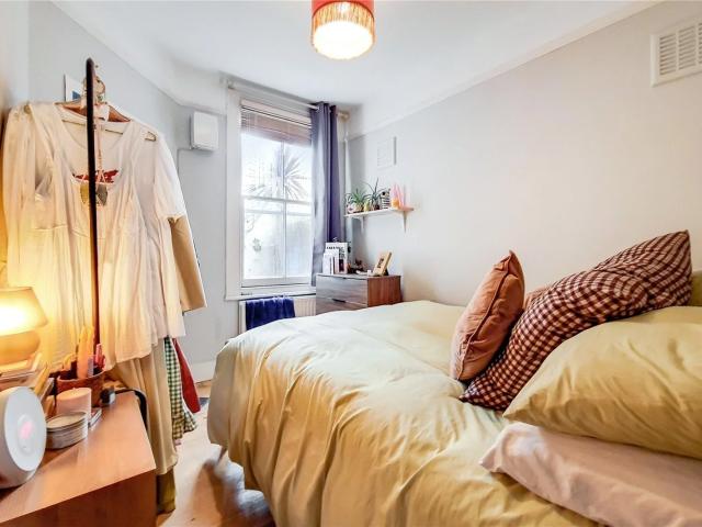 Apartment at Latchmere Road, Greater London
