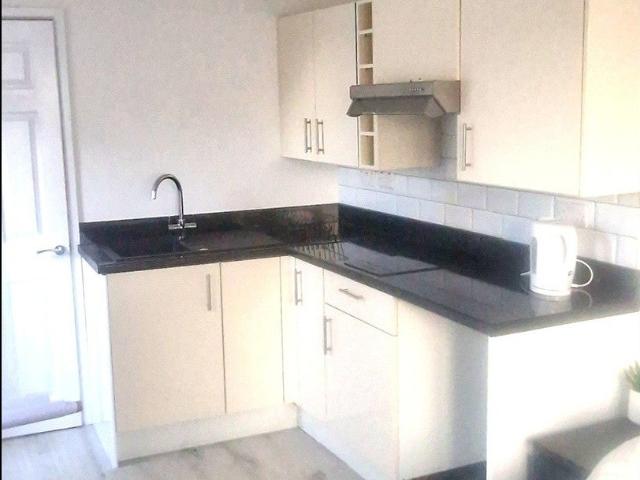 Apartment at Latimer Road, Greater London
