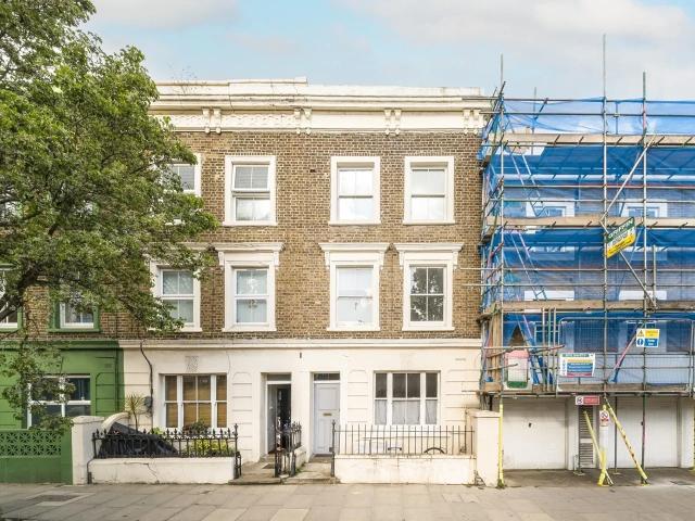 Apartment at Latimer Road, Greater London