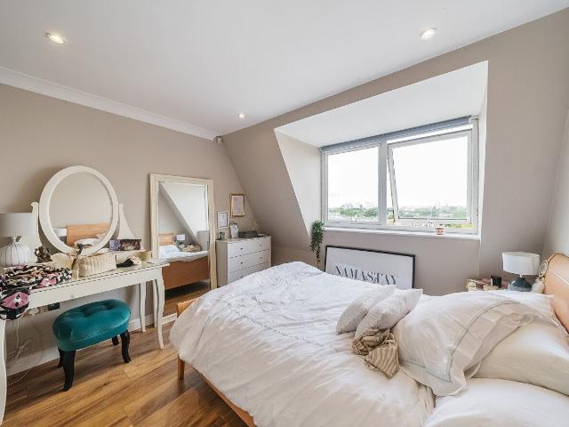 Apartment at Lavender Hill, Greater London