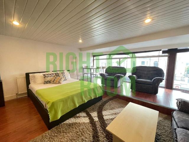 Apartment at Lavender Hill, Greater London