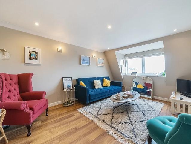 Apartment at Lavender Hill, Greater London