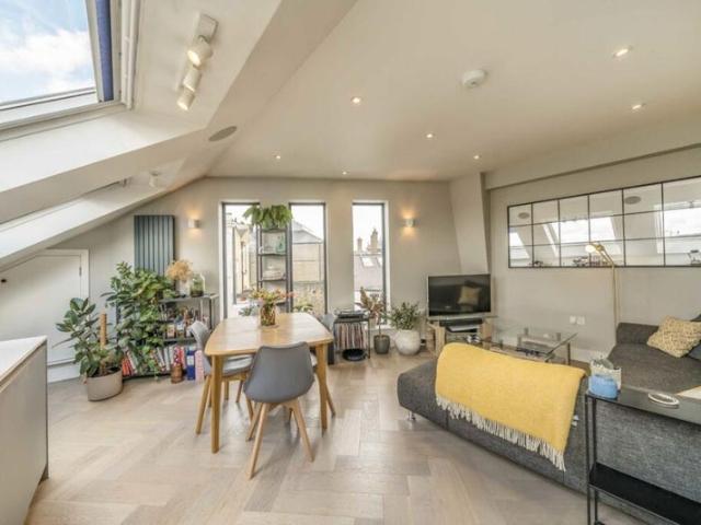 Apartment at Lavender Sweep, Greater London