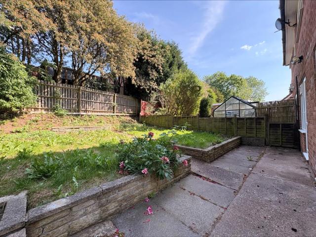 Apartment at Laver Close, Nottingham