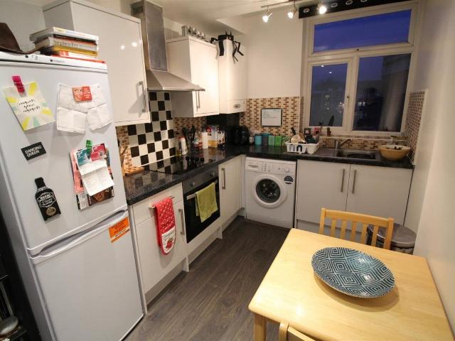 Apartment at Lawford Street, Bristol