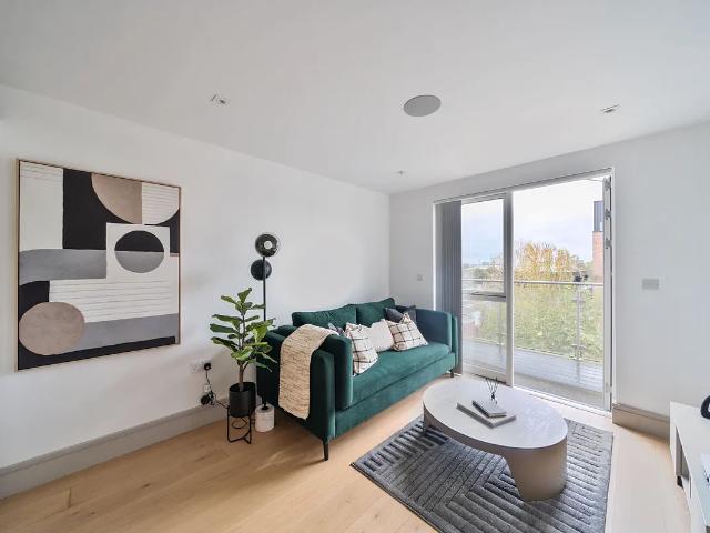 Apartment at Lawrence Road, Greater London