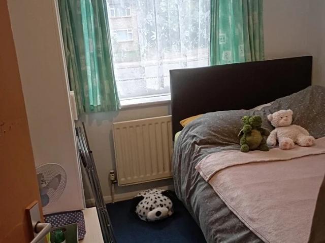 Apartment at Lawrie Park Road, Greater London