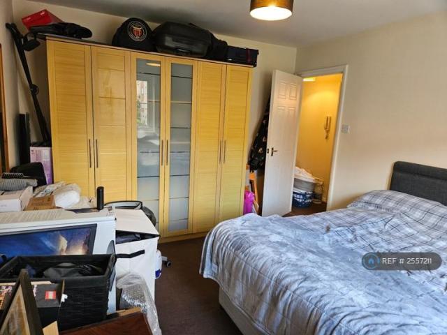 Apartment at Labrador Quay, Salford