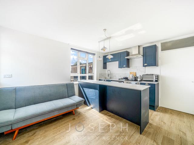 Apartment at Lacey Street, Ipswich