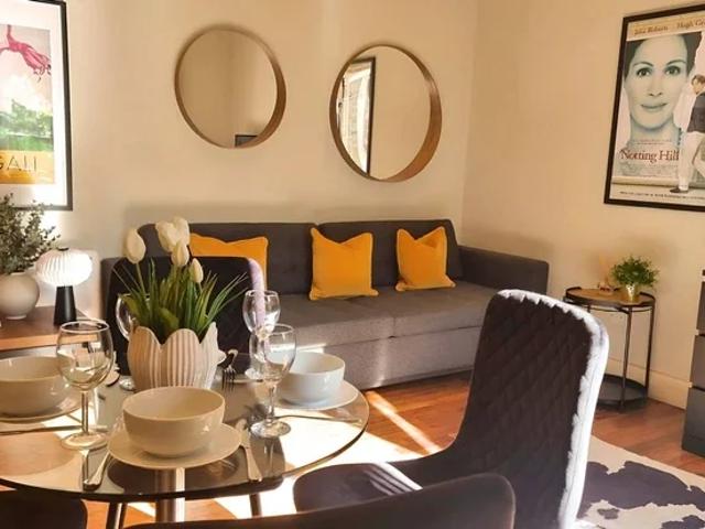 Apartment at Ladbroke Grove, Greater London