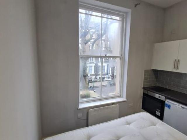 Apartment at Ladbroke Grove, Greater London