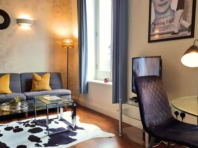 Apartment at Ladbroke Grove, Greater London
