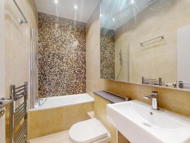 Apartment at Ladbroke Grove, Greater London