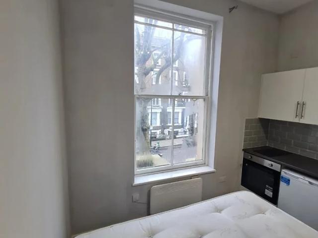 Apartment at Ladbroke Grove, Greater London