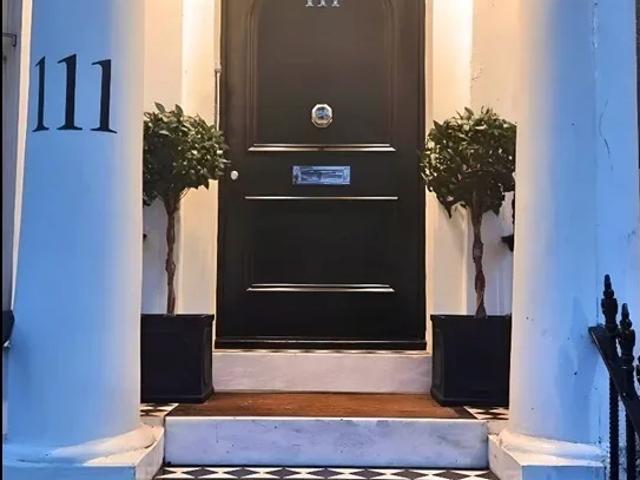 Apartment at Ladbroke Grove, Greater London
