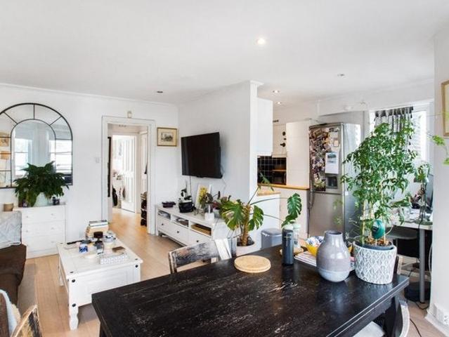 Apartment at Ladbroke Grove, London