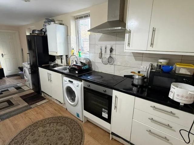 Apartment at Lady's Close, Watford