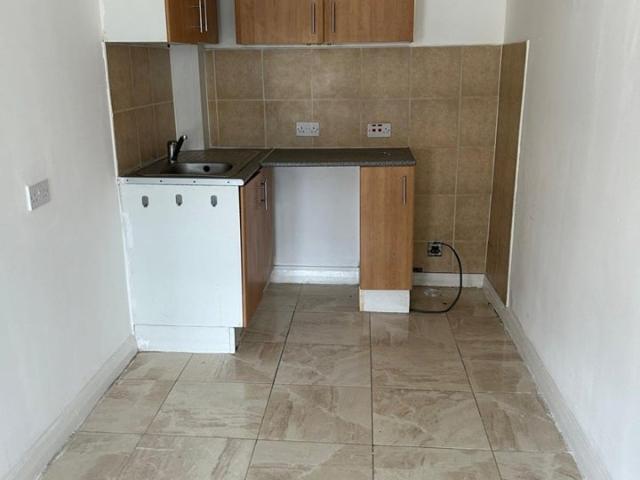 Apartment at Ladywell Close, Bradford