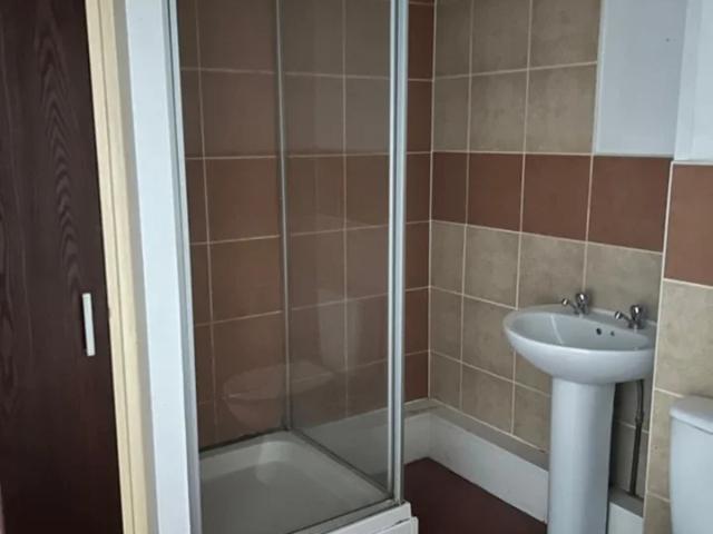 Apartment at Ladywell Close, Bradford