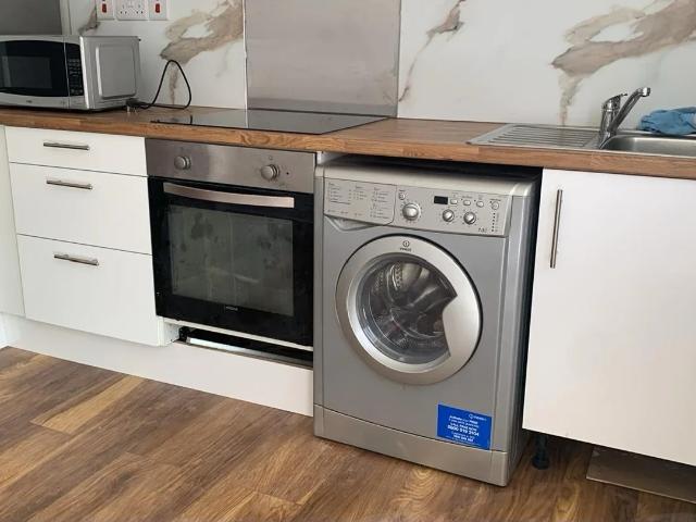 Apartment at Lampton Park Road, Greater London