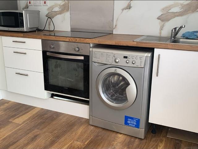 Apartment at Lampton Park Road, Greater London