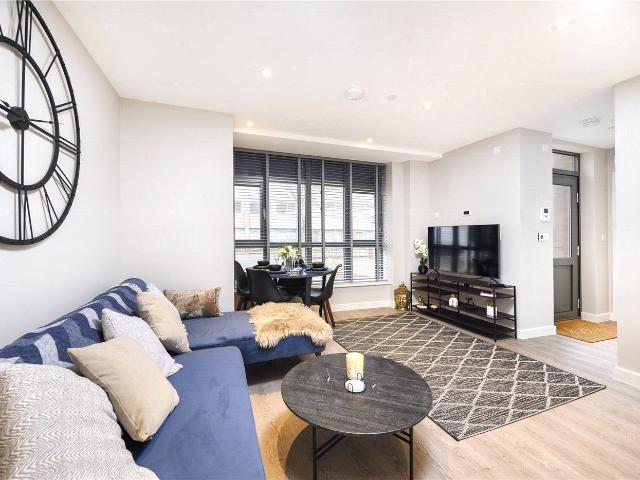 Apartment at Lampton Road, Greater London
