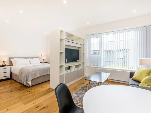 Apartment at Lampton Road, Greater London