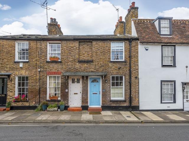 Apartment at Lancaster Cottages, Greater London
