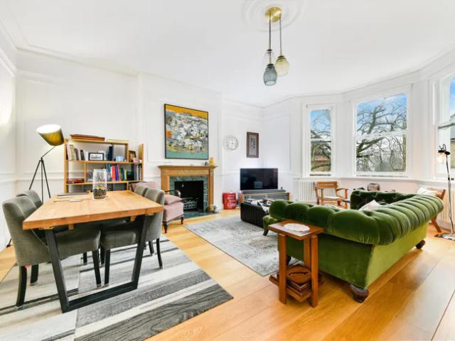 Apartment at Lancaster Grove, Greater London