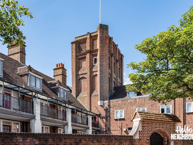 Apartment at Lancaster Grove, Greater London