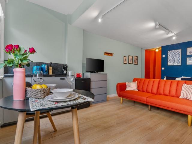 Apartment at Lancefield Street, City of Westminster